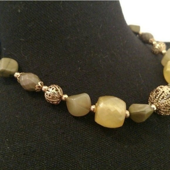 Robert Rose | Jewelry | Vintage Robert Rose Beaded Necklace Euc | Poshmark